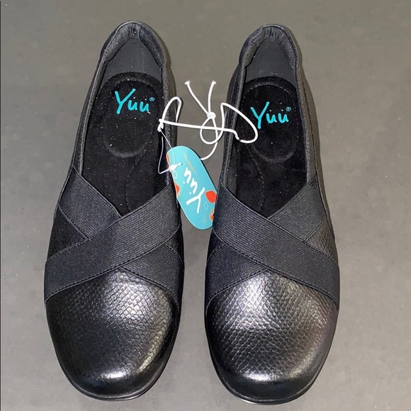 Yuu | Shoes | New Yuu Womens Darling Slipon Shoe In Black | Poshmark